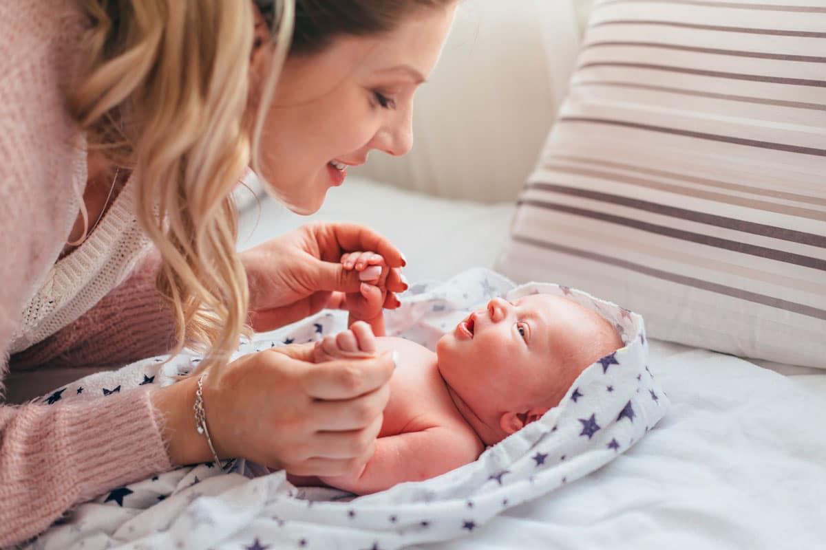 Qué siente el bebé en sus primeras horas de vida - Facemama.com